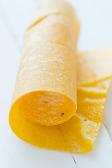 How to Make Mango Fruit Leather (Without a Dehydrator!)