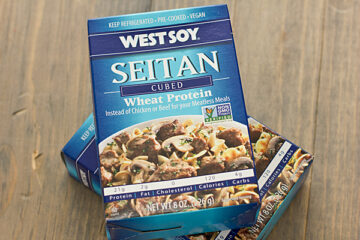 Seitan Cacciatore Recipe (and a little bit about seitan)