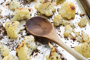 Roasted Chia Cauliflower | Oh My Veggies