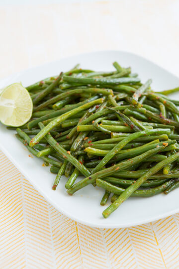 Chili Garlic Green Beans Recipe from Oh My Veggies!