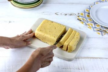 How to Make Your Own Polenta - A Guide from Oh My Veggies!