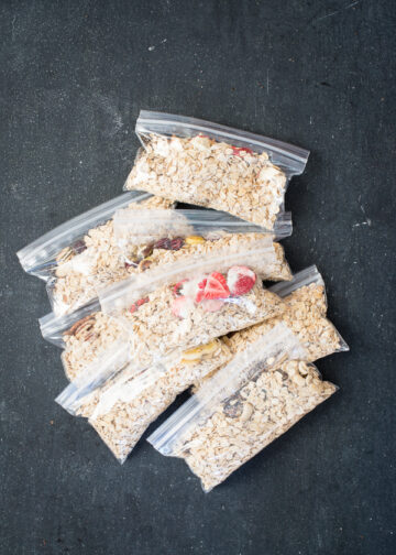 DIY Instant Oatmeal Packets + 8 Flavor Combinations