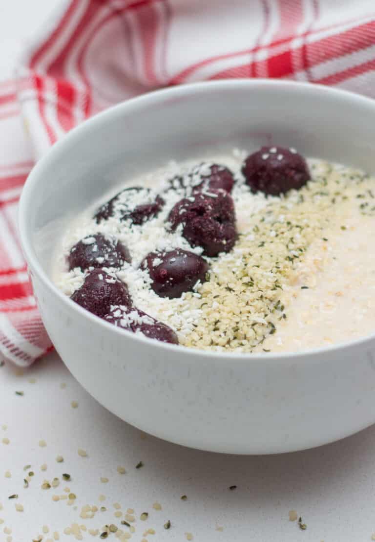 Cherry Overnight Oatmeal - Oh My Veggies