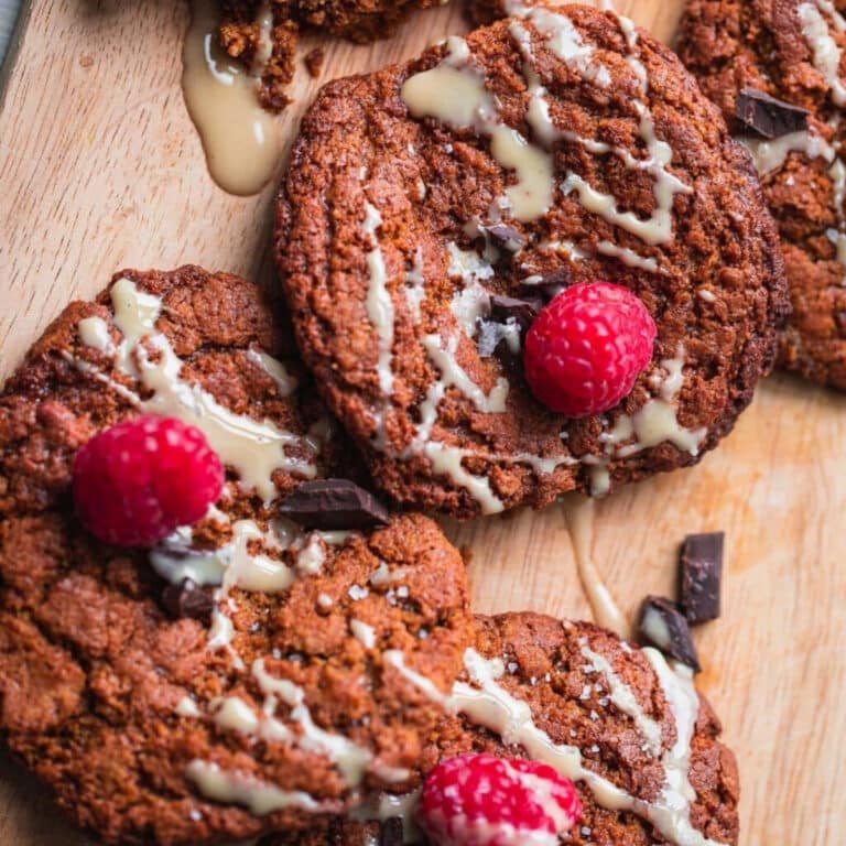 45+ Recipes for Vegan Holiday Cookies, Candy, and Treats - Oh My Veggies!