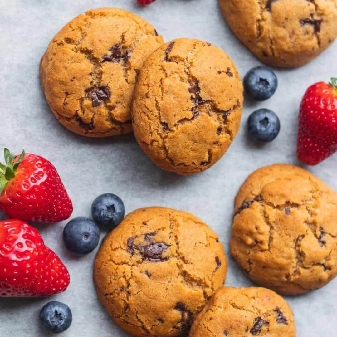 Vegan Chocolate Chip Cookies | Ready in 20 Minutes | Oh My Veggies