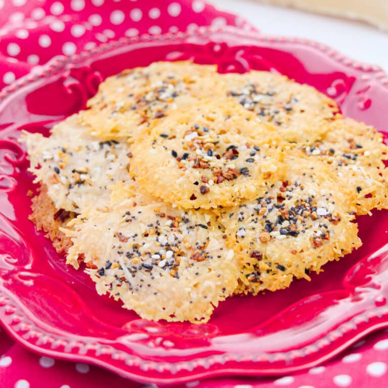 Easy Parmesan Crisps - Oh My Veggies