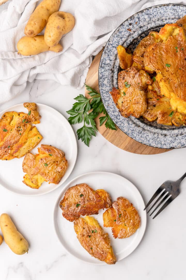 Smashed Fingerling Potatoes - Easy Side Dosh - Oh My Veggies!