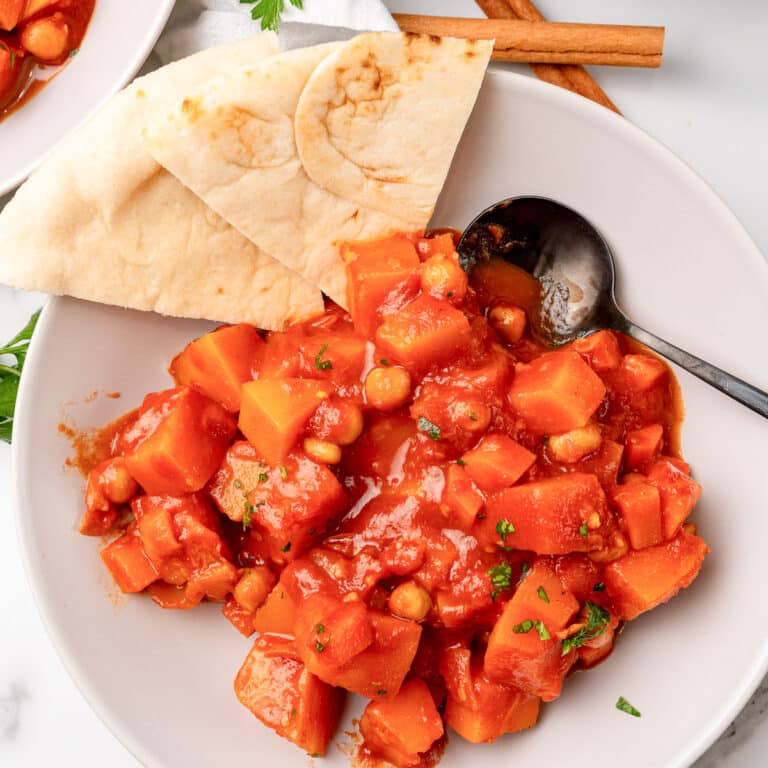 Moroccan Butternut Squash Stew with Chickpeas - Oh My Veggies