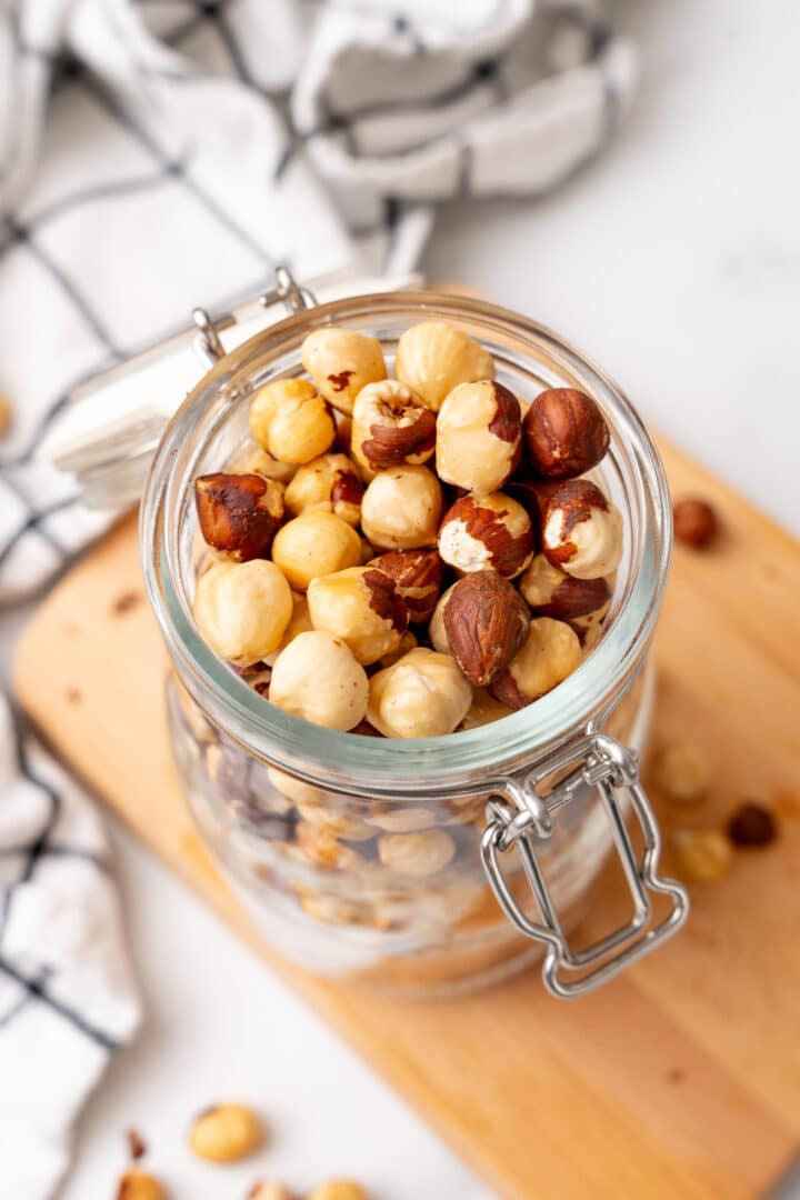 How to Roast Hazelnuts - Oh My Veggies