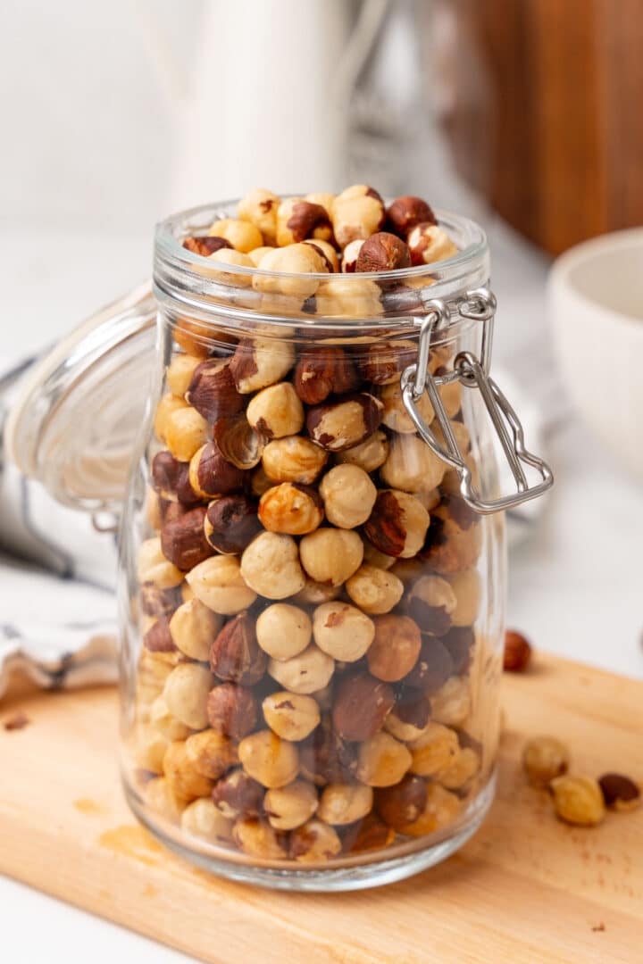 How to Roast Hazelnuts - Oh My Veggies