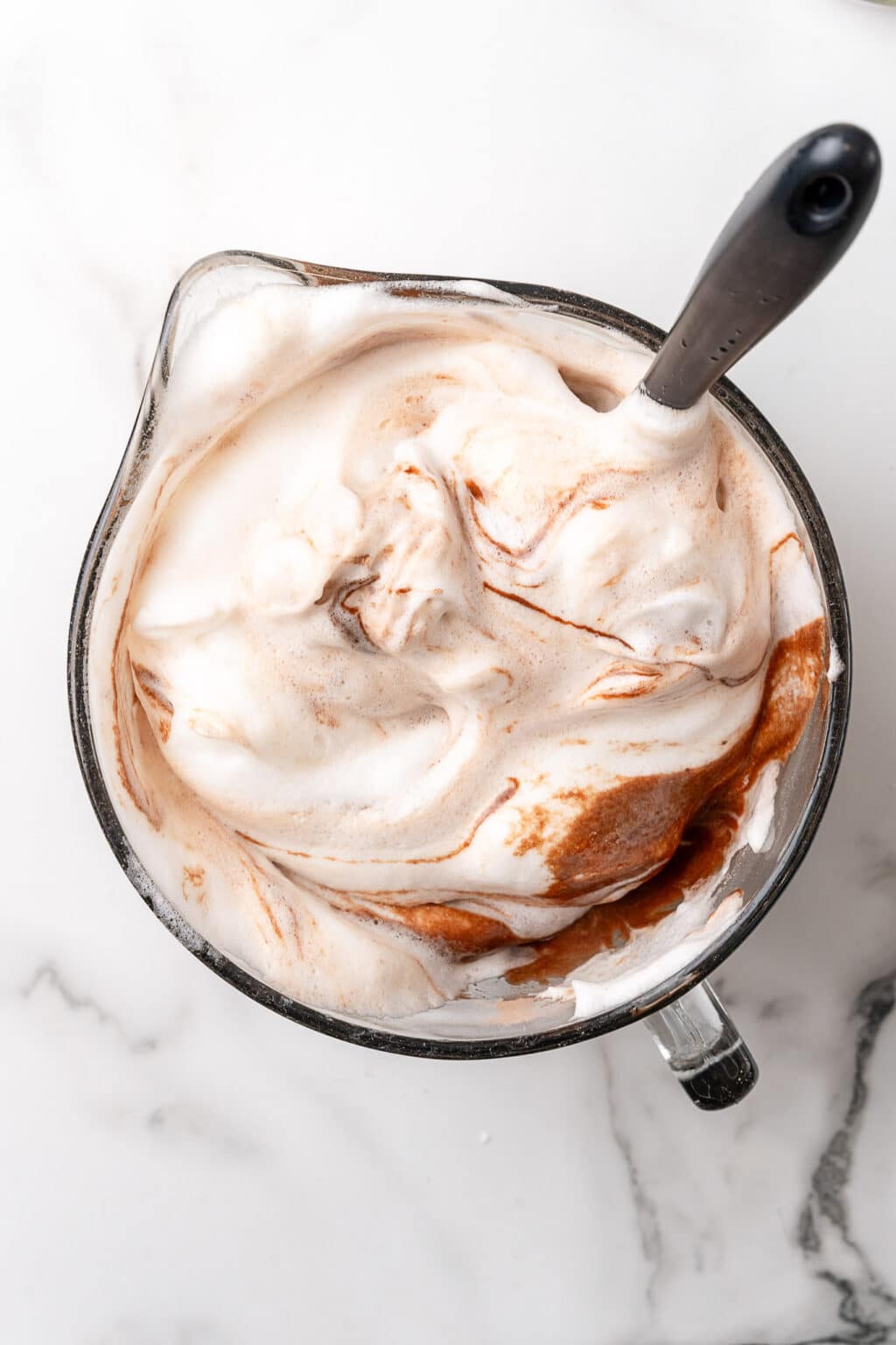 Hawaiian Chantilly Cake - Oh My Veggies