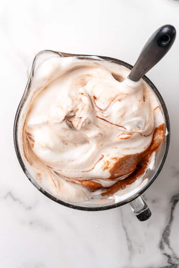 Hawaiian Chantilly Cake - Oh My Veggies