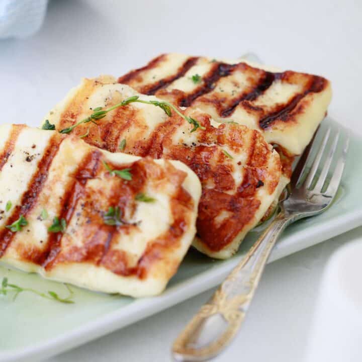 Grilled Halloumi Cheese - Oh My Veggies